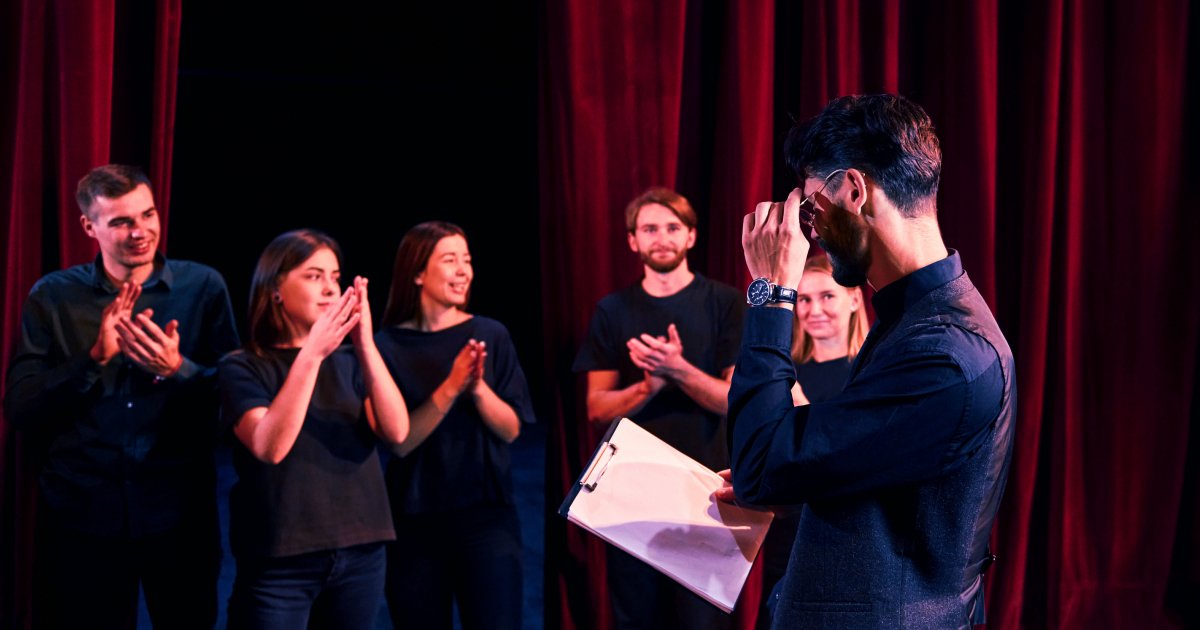 Atelier théâtre - Arts, expression et loisirs - Les activités - Mjc ...